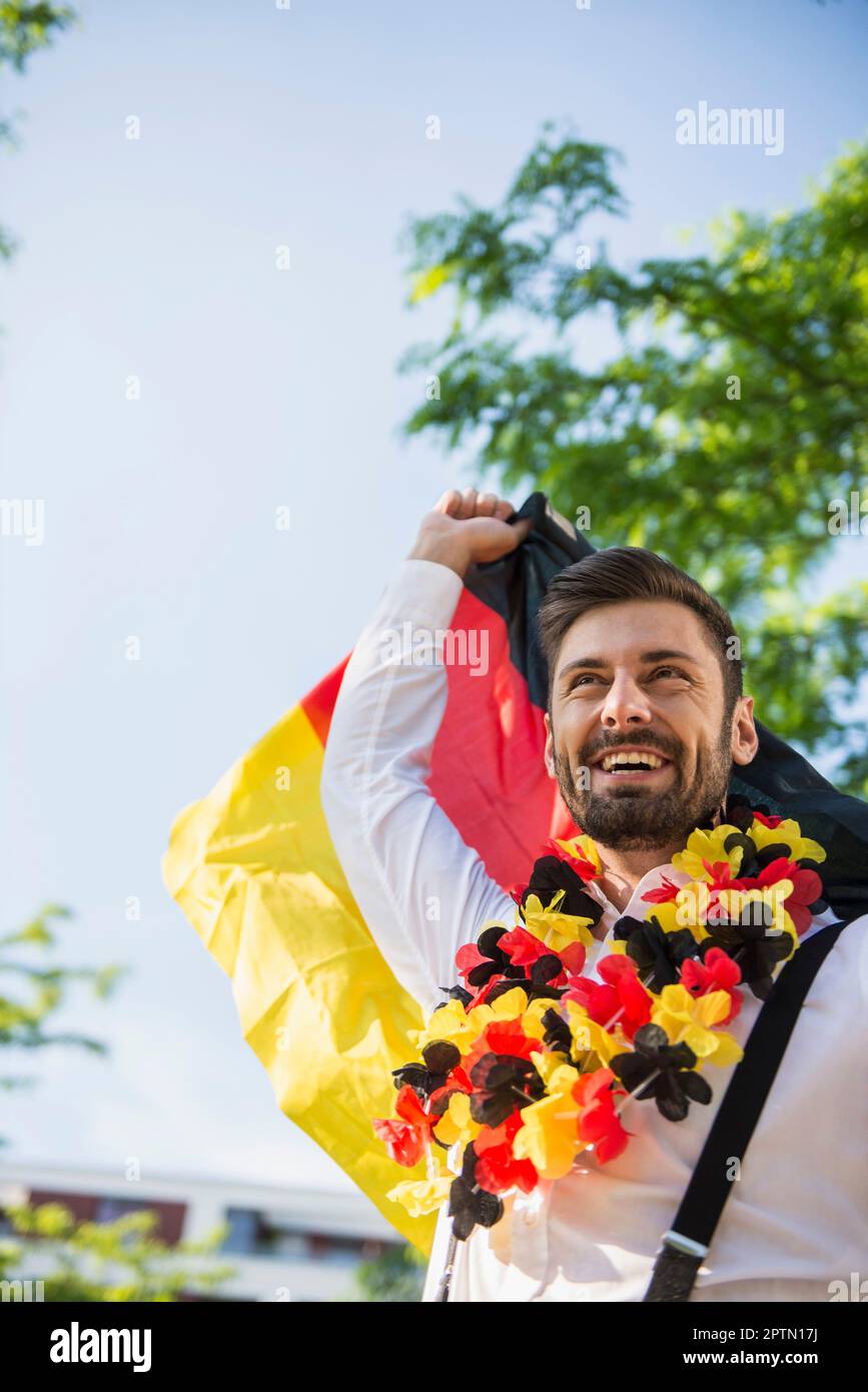 Male soccer fan hi-res stock photography and images - Alamy