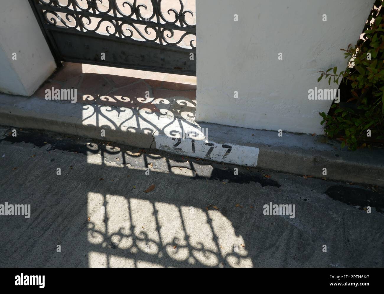 Los Angeles, California, USA 27th April 2023 Actor Cary Grant and Actor ...