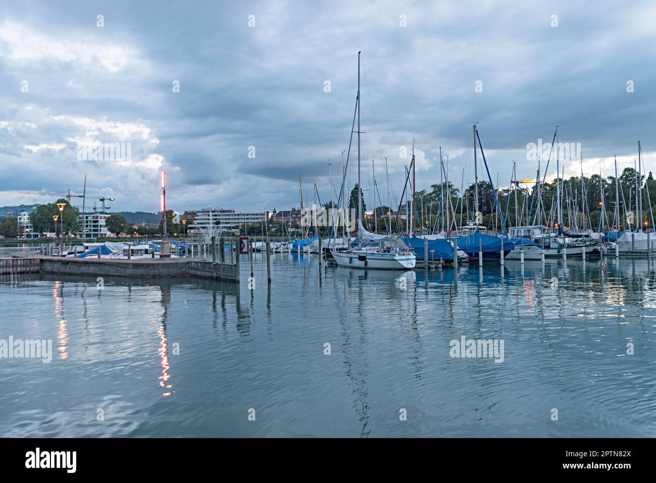 Leisure activities at the beautiful Lake Constance Stock Photo - Alamy