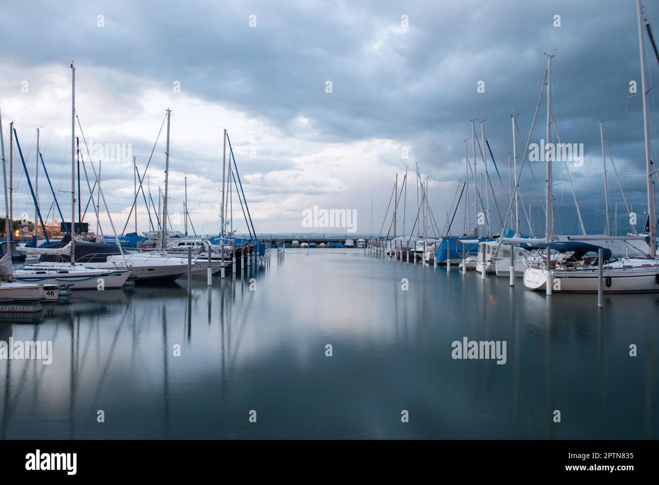 Leisure activities at the beautiful Lake Constance Stock Photo - Alamy