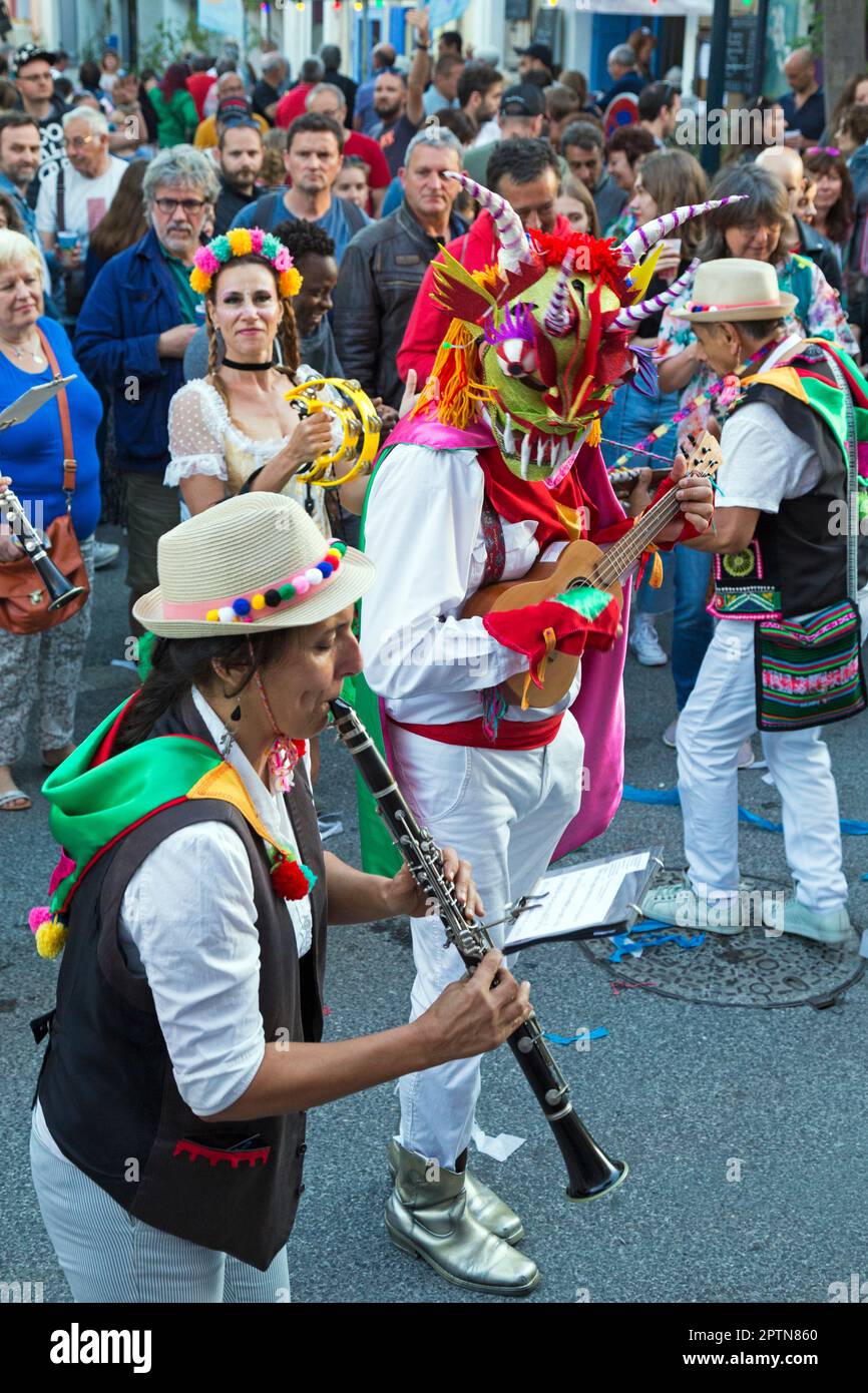Wandering of "Latin Art 66" during the Sol Y Fiesta festival.Occitanie ...