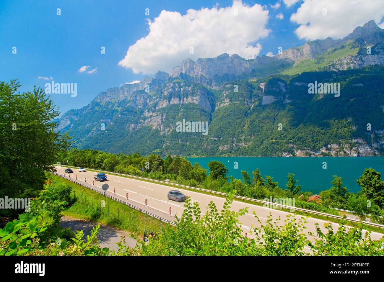 Panramic view of Lake Walensee, Kanton Glasurs, swiss Alps, Switzerland ...