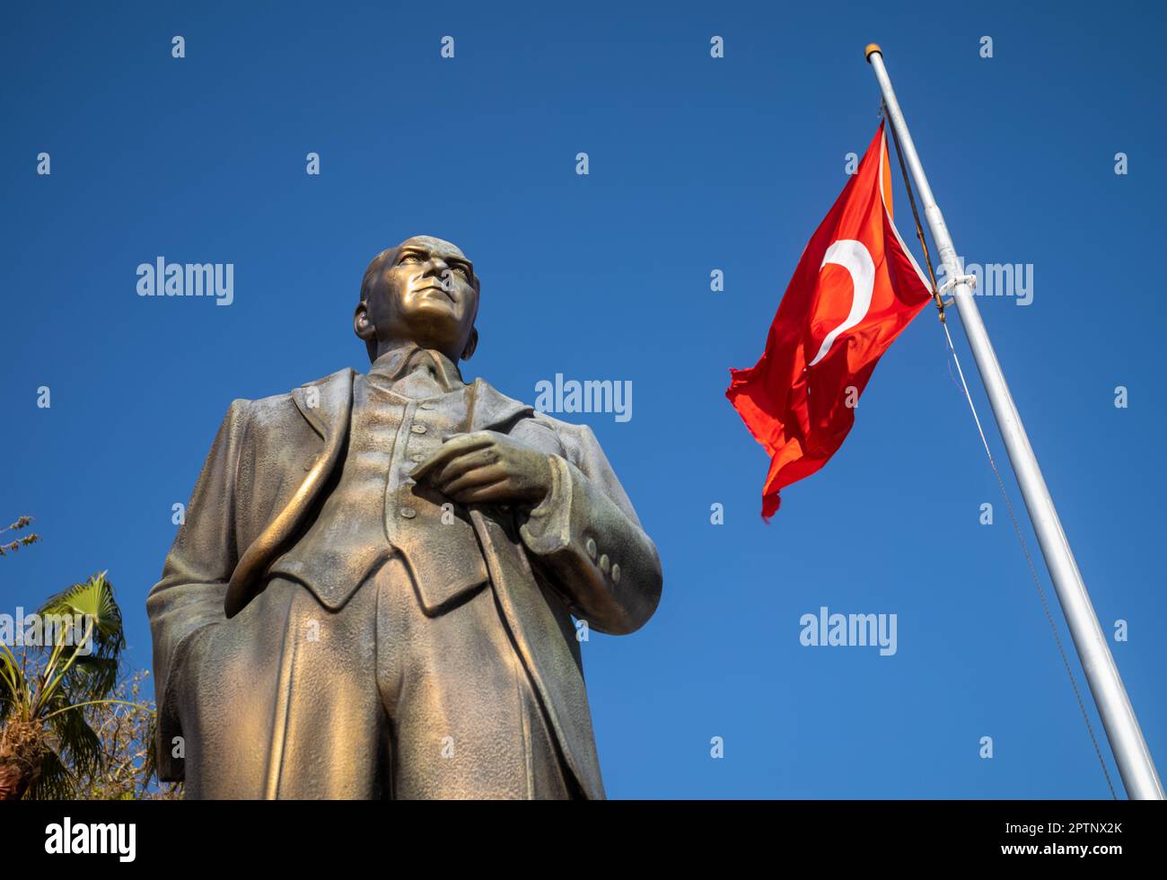 A large bronze statue of Mustafa Kamal Ataturk, the founder of modern ...
