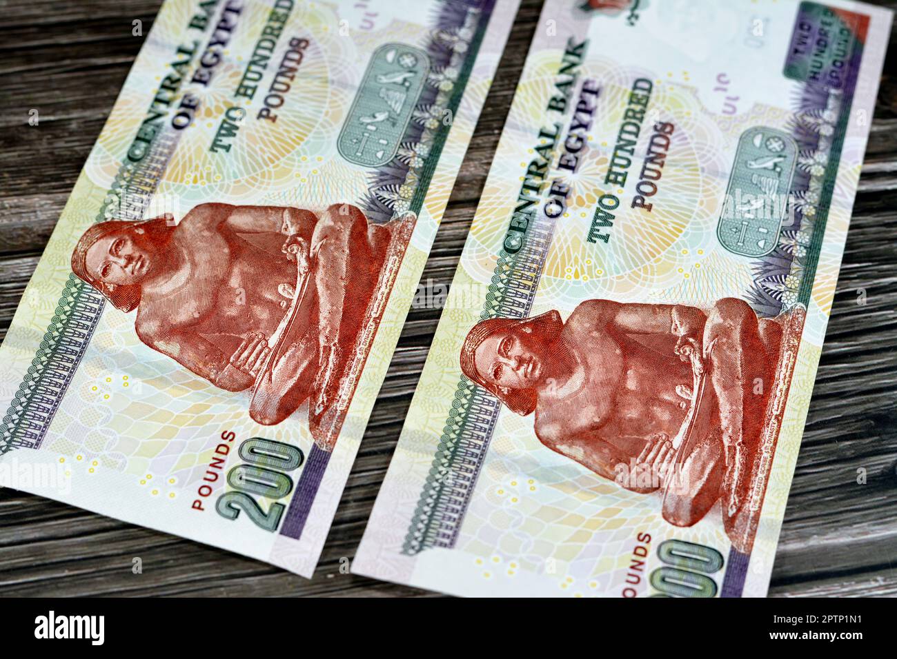 200 LE two hundred Egyptian pounds banknote series 2022 features Qani ...