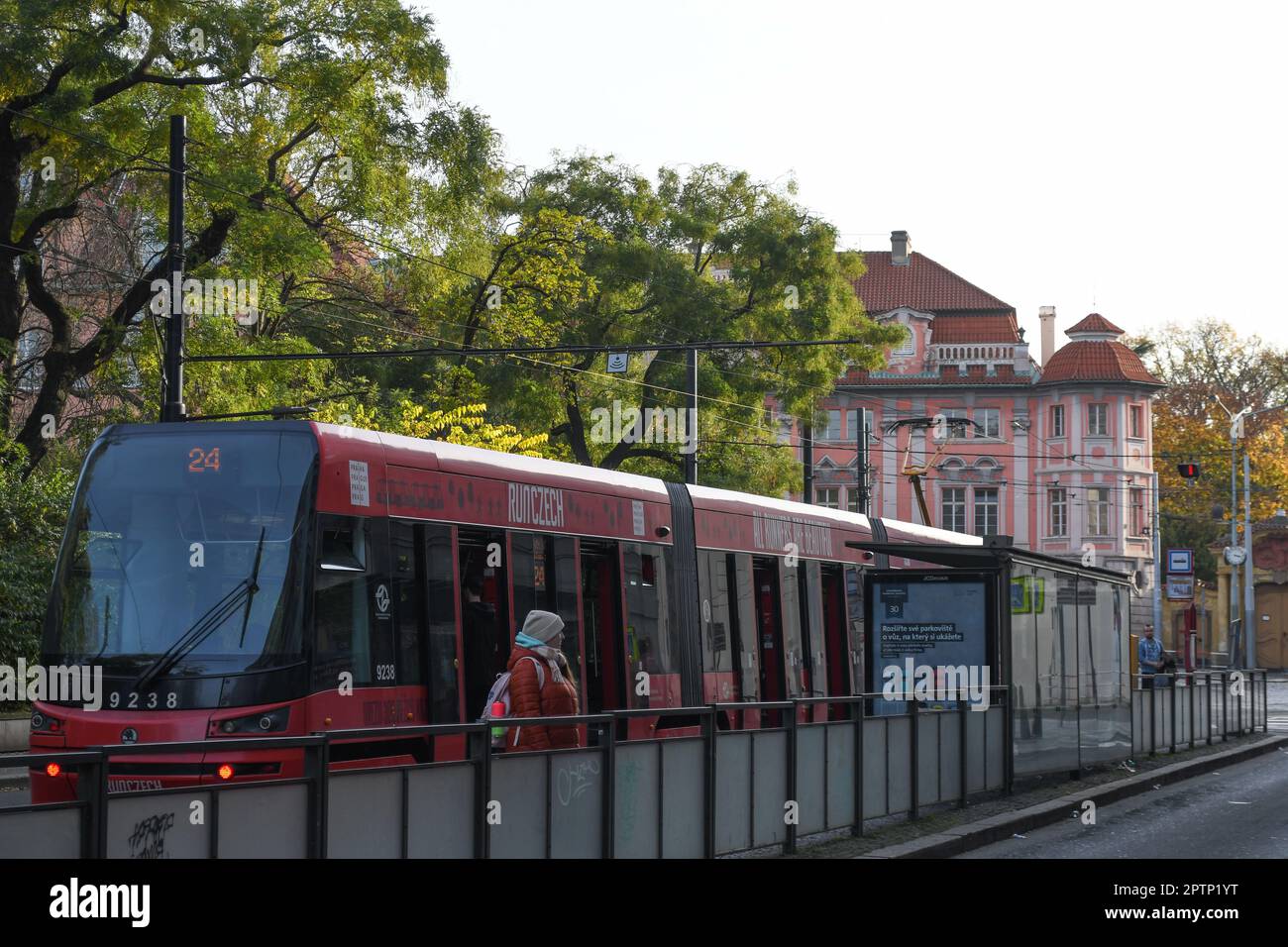 Fragmenty nekolika baroknich soch hi-res stock photography and images ...