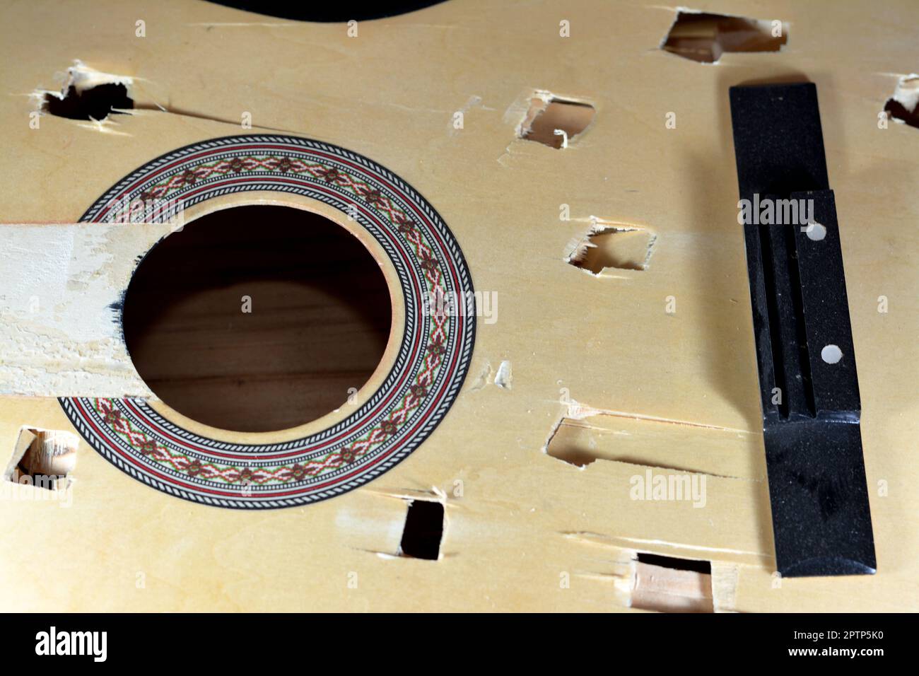 Smashed guitar hi-res stock photography and images - Alamy