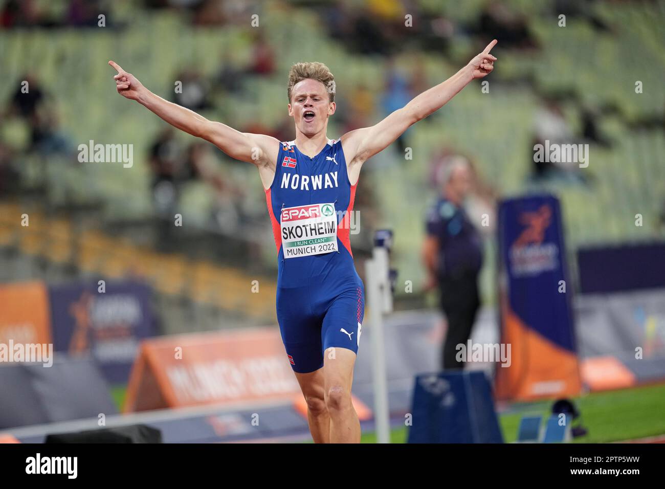 Sander Skotheim participating in the 400 meters of the Decathlon of the ...