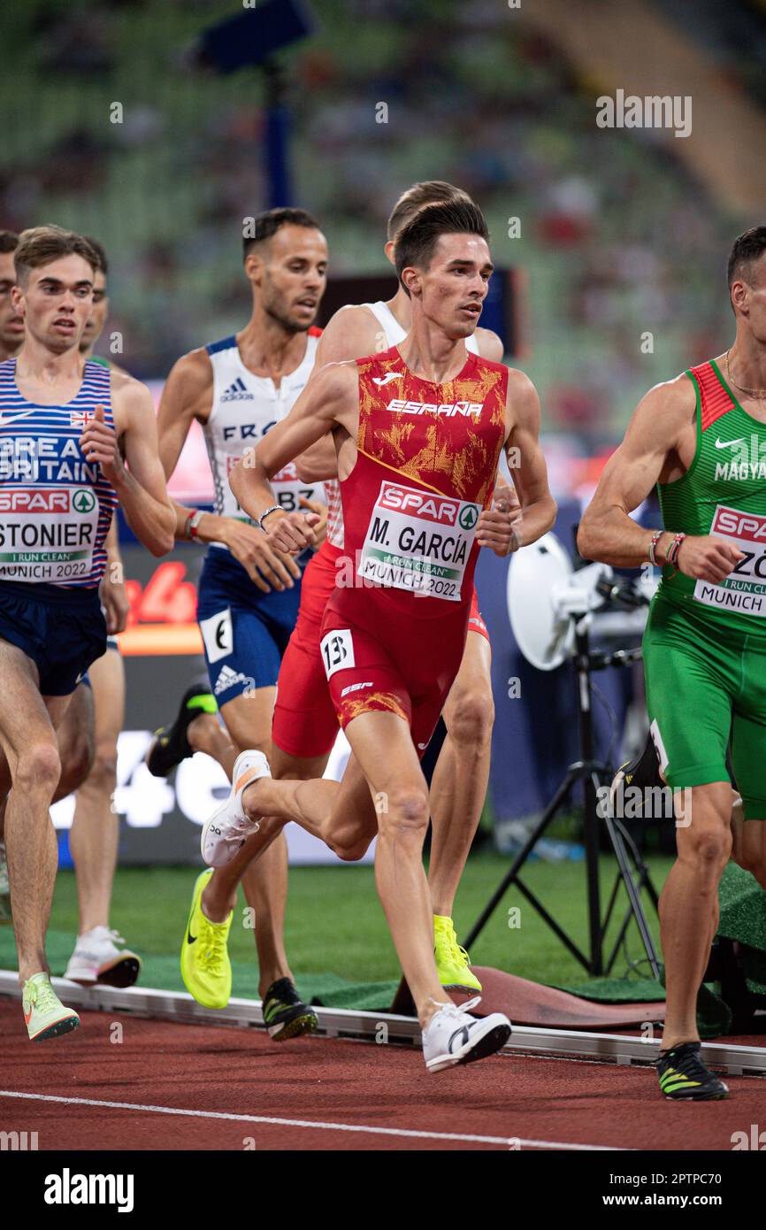 Mario García participating in the. 1500 meters of the European ...