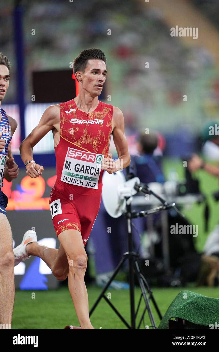 Mario García participating in the. 1500 meters of the European ...