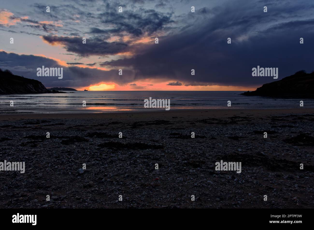 Maenporth Cornwall sunset sunrise near Falmouth Stock Photo - Alamy