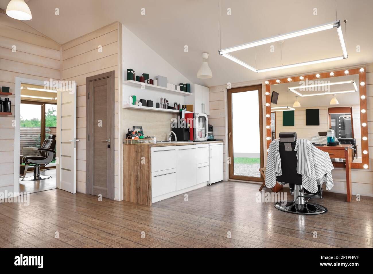 Barbershop interior hi-res stock photography and images - Alamy