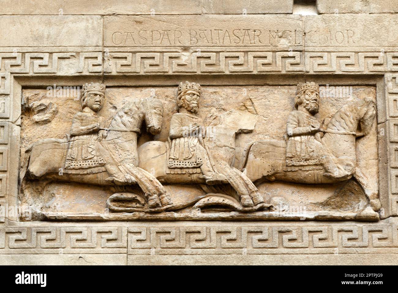 The Magi (Gaspar, Baltasar and Melchior) - Façade - Fidenza Cathedral ...