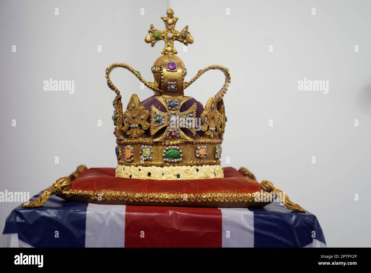 A 45cm tall chocolate replica of St Edward's Crown at Cadbury World in ...