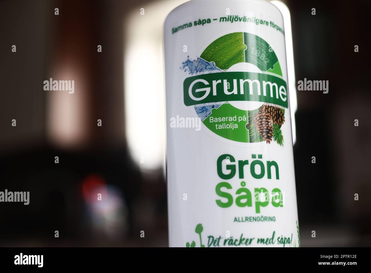 Grumme symbol hi-res stock photography and images - Alamy