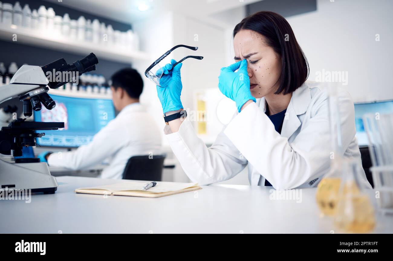 Science anxiety hi-res stock photography and images - Alamy