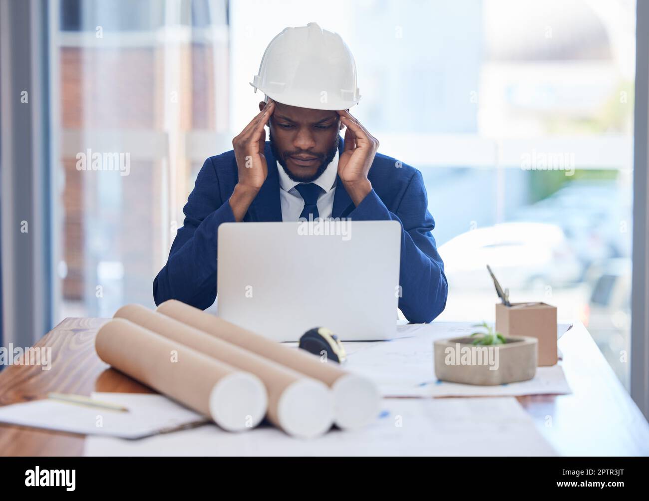 Mental health construction worker hi-res stock photography and images ...