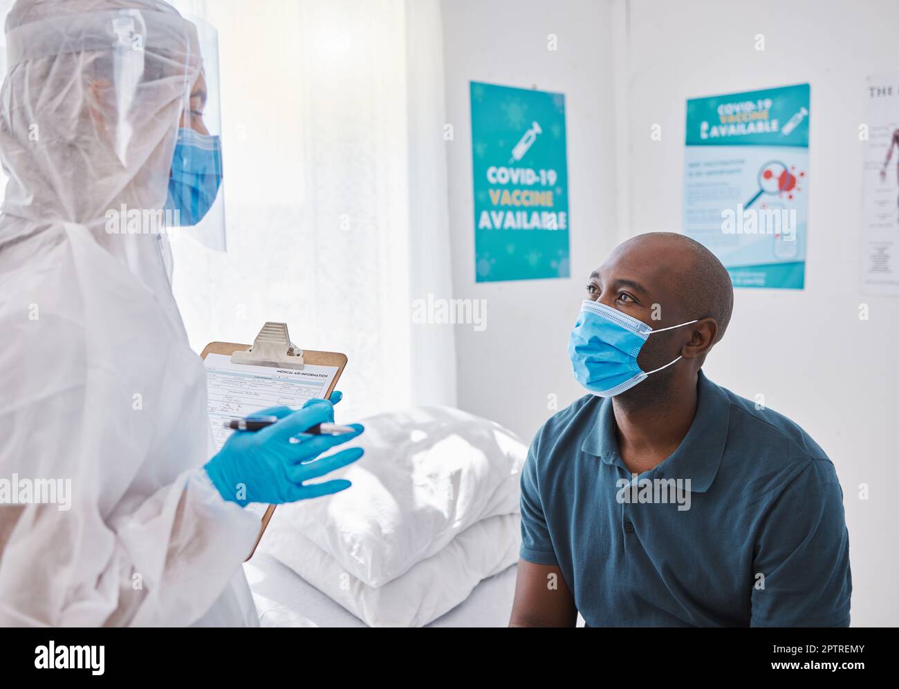Asking care worker hi-res stock photography and images - Alamy