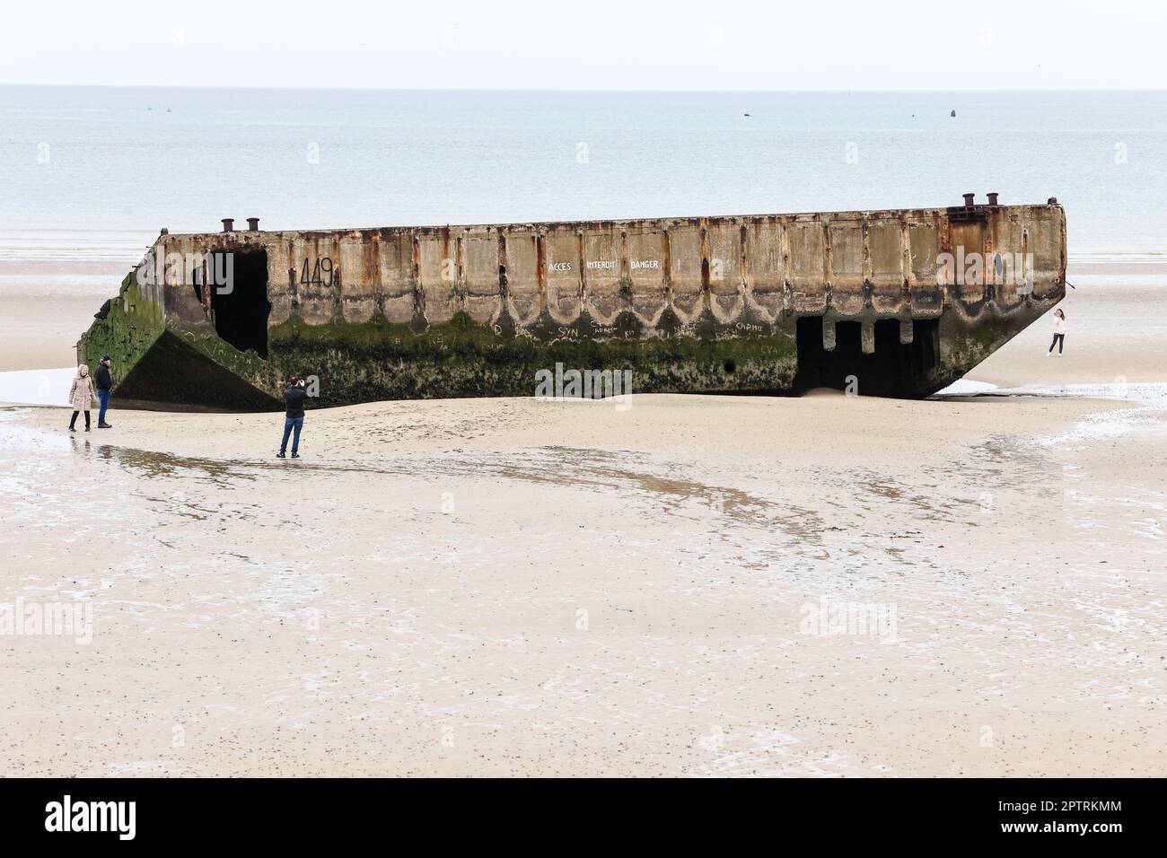 Operation Mulberry,Mulberry,artificial,portable,harbour,port,remains ...