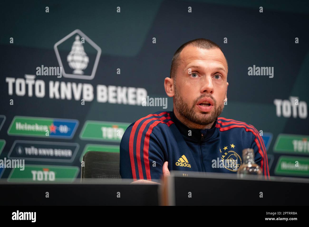 AMSTERDAM - 28/04/2023, AMSTERDAM - Ajax coach John Heitinga during the ...