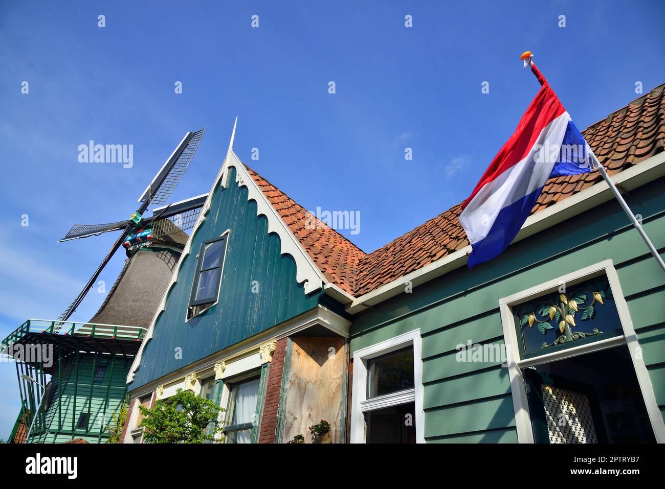 The Zaanse Schans houses seven museums — the Weavers House, the ...