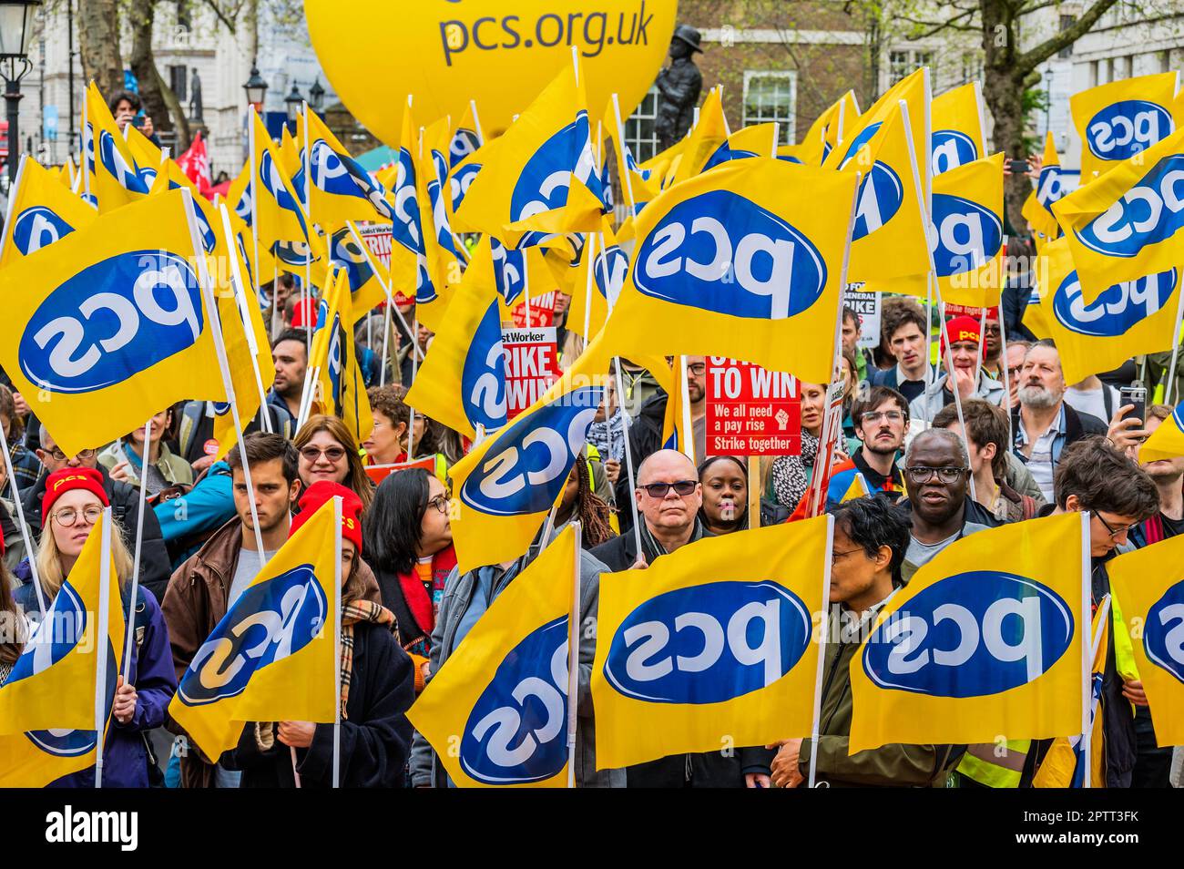 London, UK. 28th Apr, 2023. A PCS Union rally in Whitehall (opposite ...