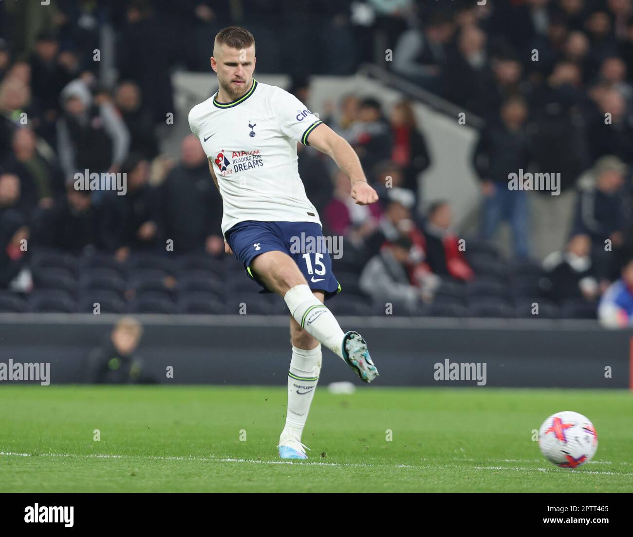 Dier manchester united hi-res stock photography and images - Alamy