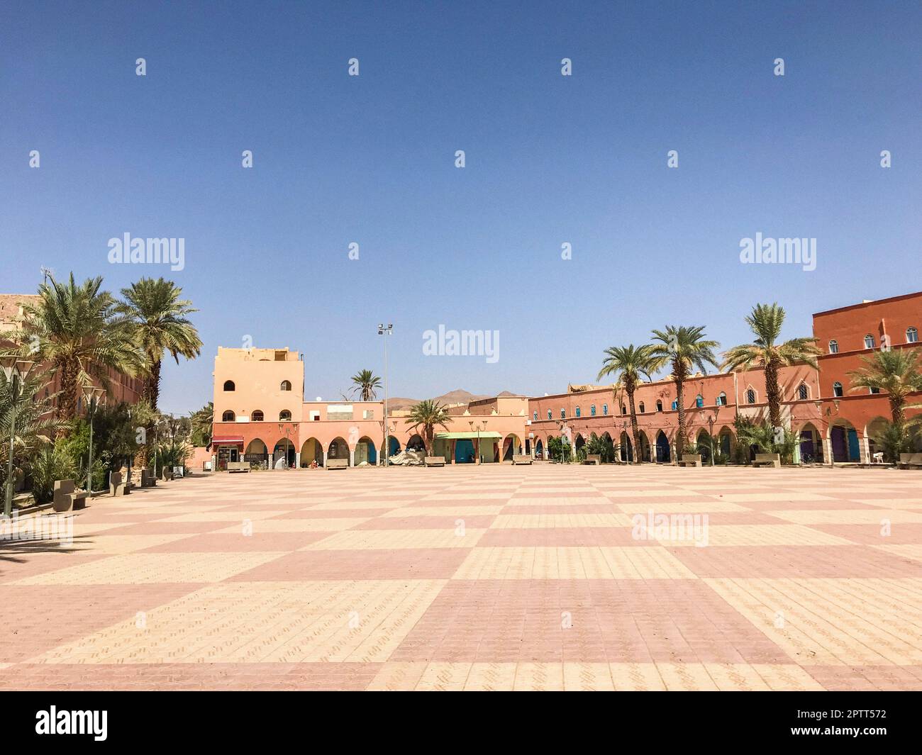 Tata africa hi-res stock photography and images - Alamy