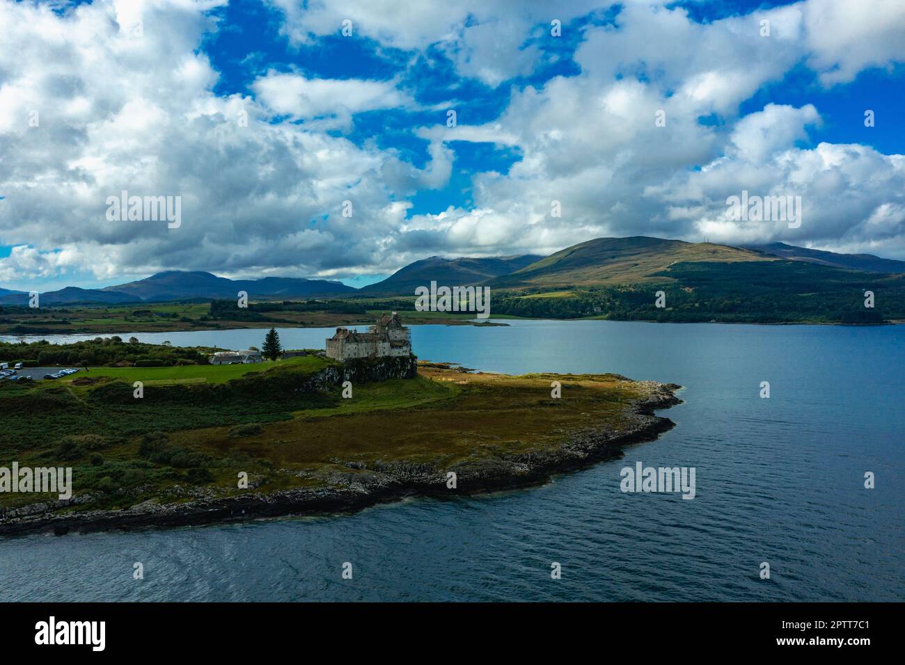 Duart Castle is a castle on the Isle of Mull, off the west coast of ...