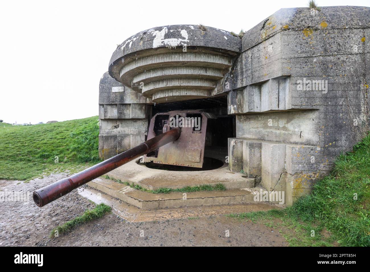 German,gun,gun emplacement,bunker,cannon,Atlantic Wall,defence,defences ...