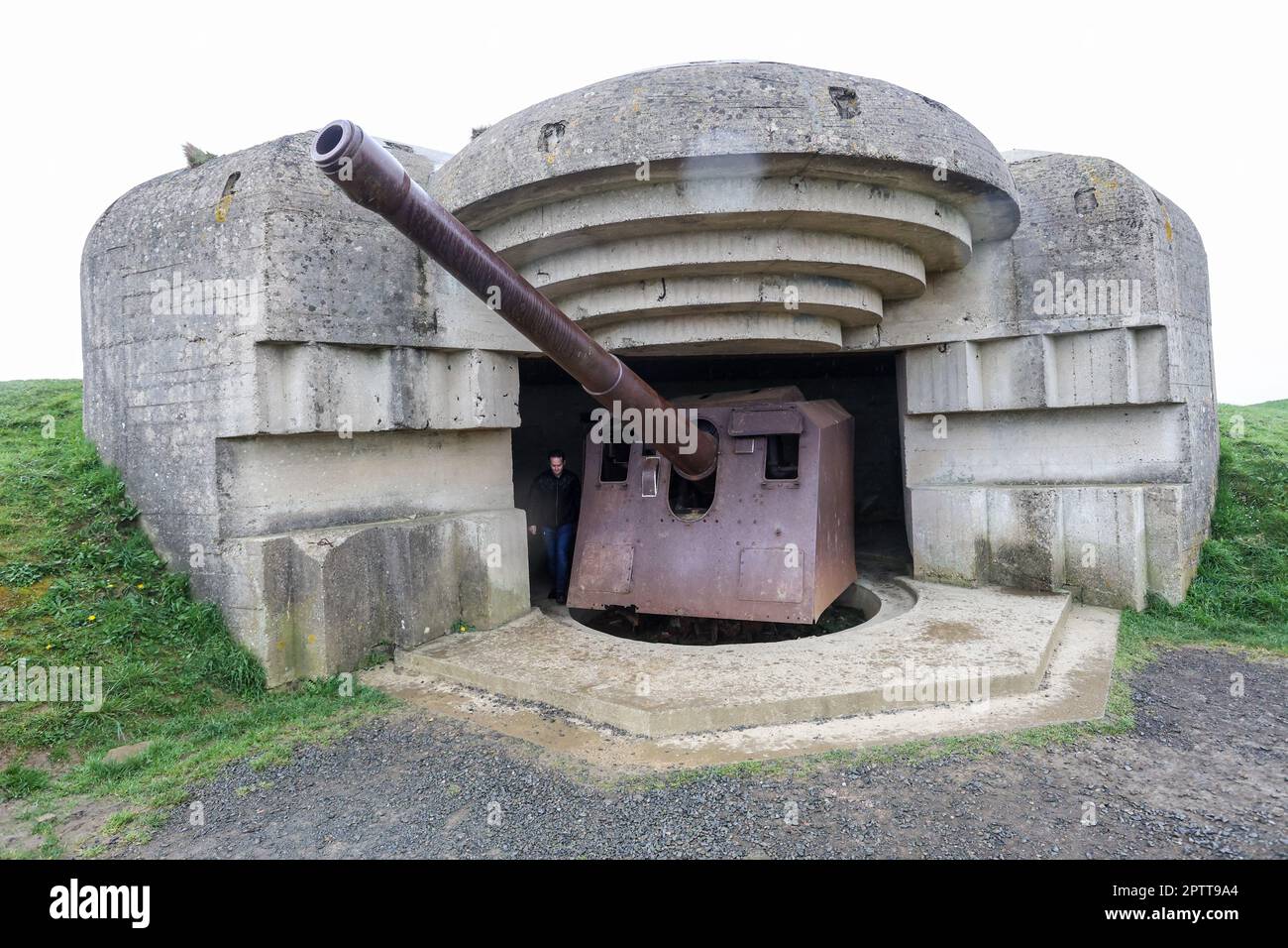 German,gun,gun emplacement,bunker,cannon,Atlantic Wall,defence,defences ...