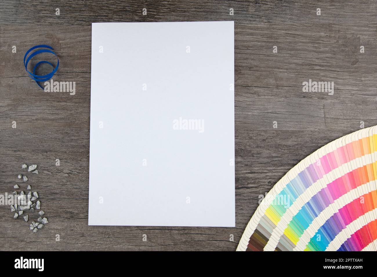 Open paint colour chart hi-res stock photography and images - Alamy