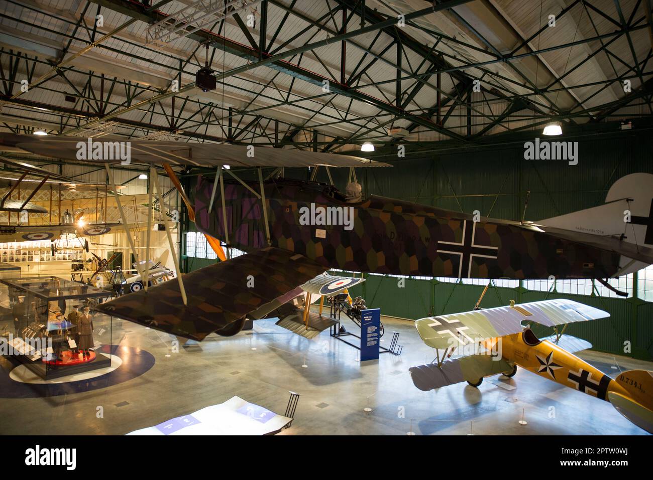 Fokker dvii hi-res stock photography and images - Alamy