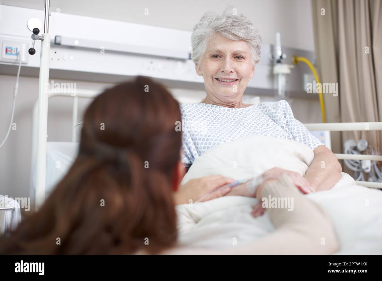 Hospital visitor talk hi-res stock photography and images - Alamy