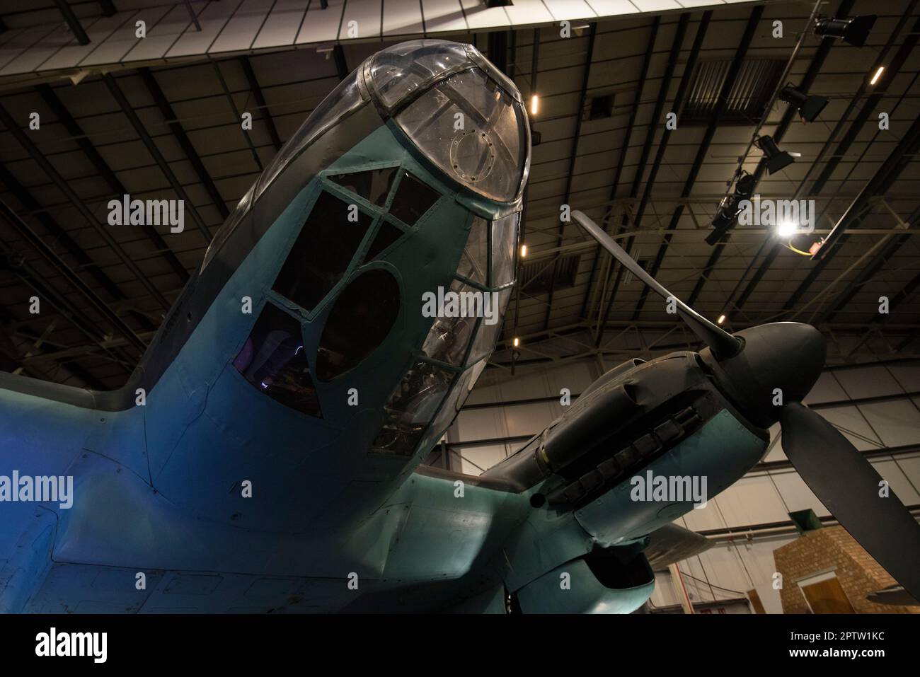 Heinkel he111h 20 hi-res stock photography and images - Alamy