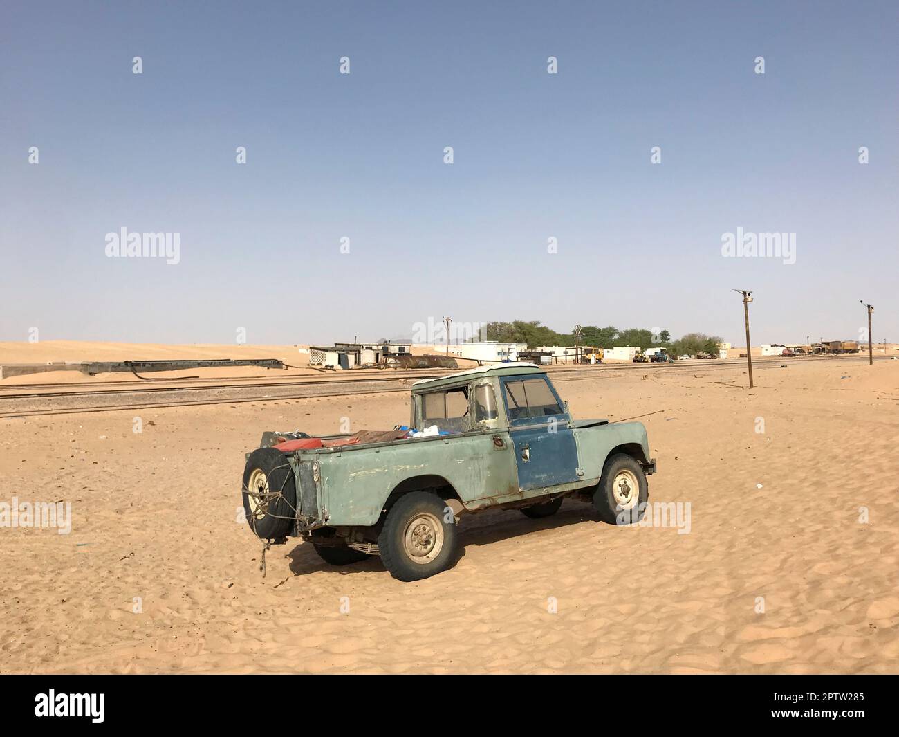 Mauritania, railroad track, Inal Stock Photo - Alamy