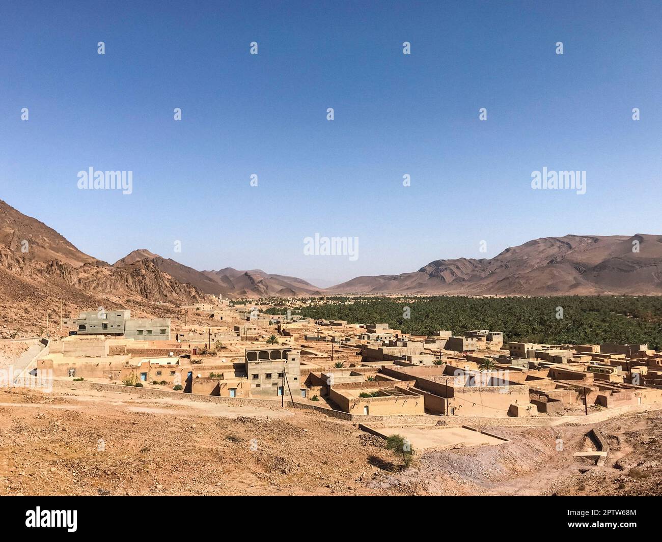 Mountain akka hi-res stock photography and images - Alamy