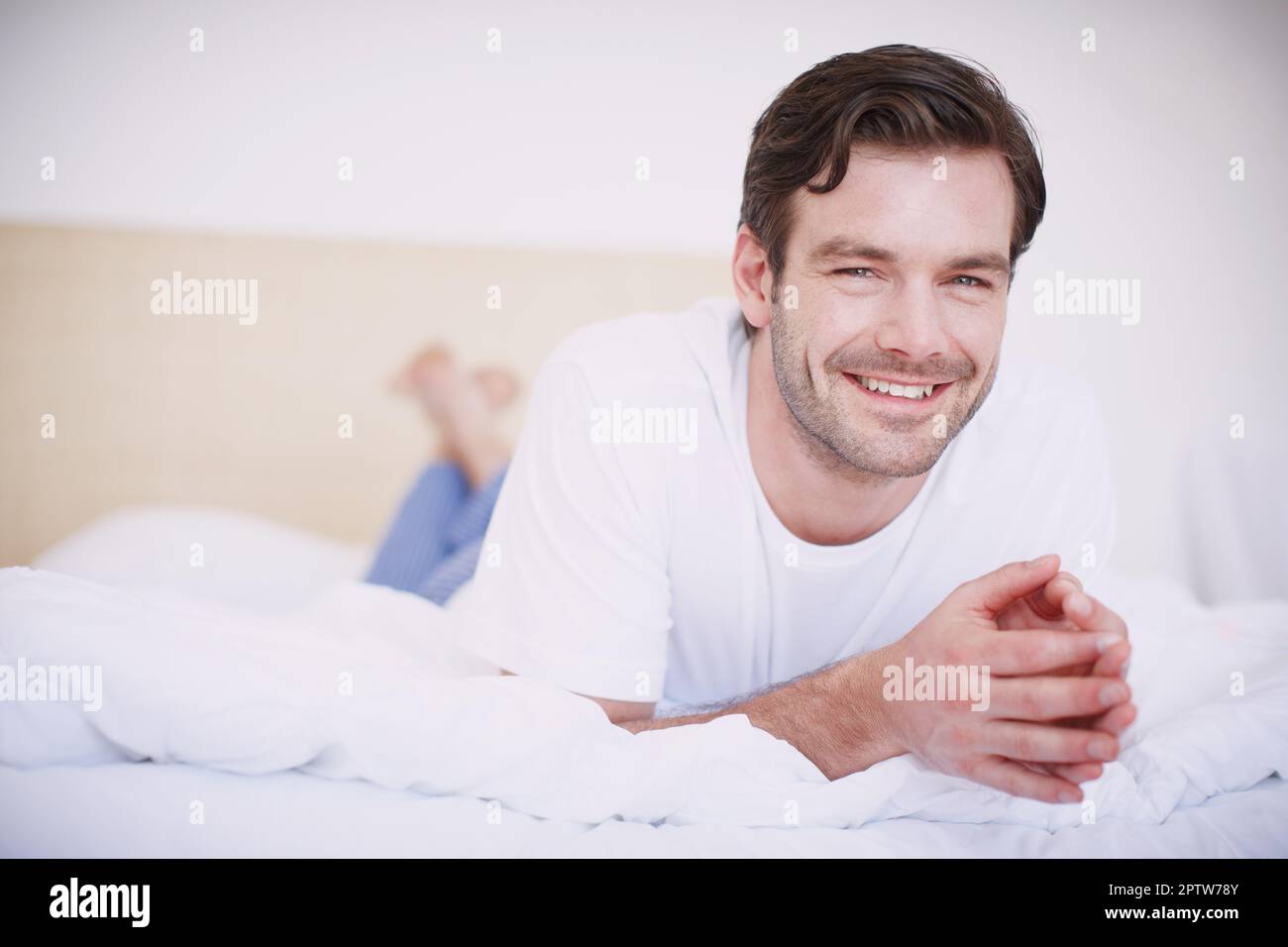 Man resting hands on stomach hi-res stock photography and images - Alamy