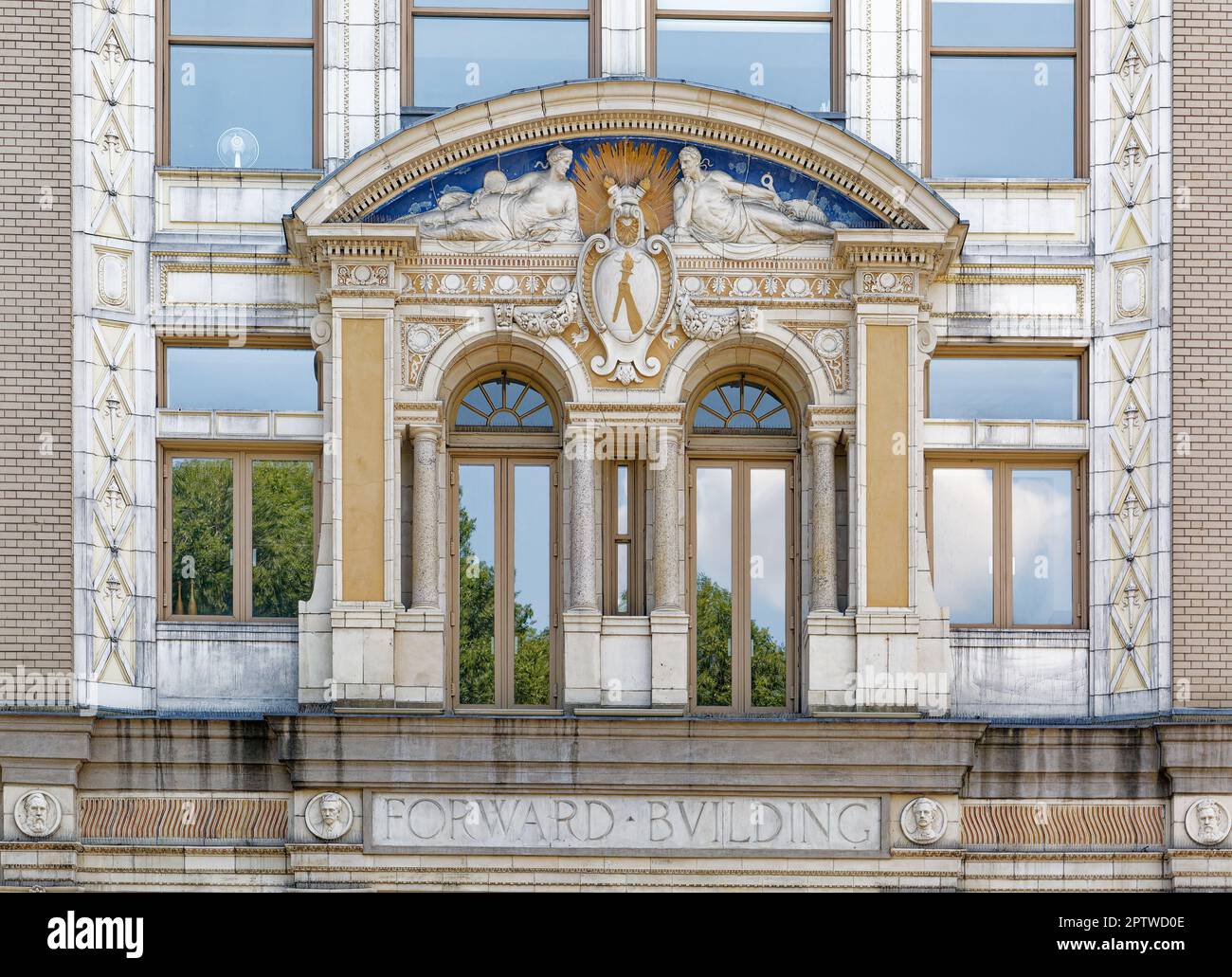 The forward building hi-res stock photography and images - Alamy