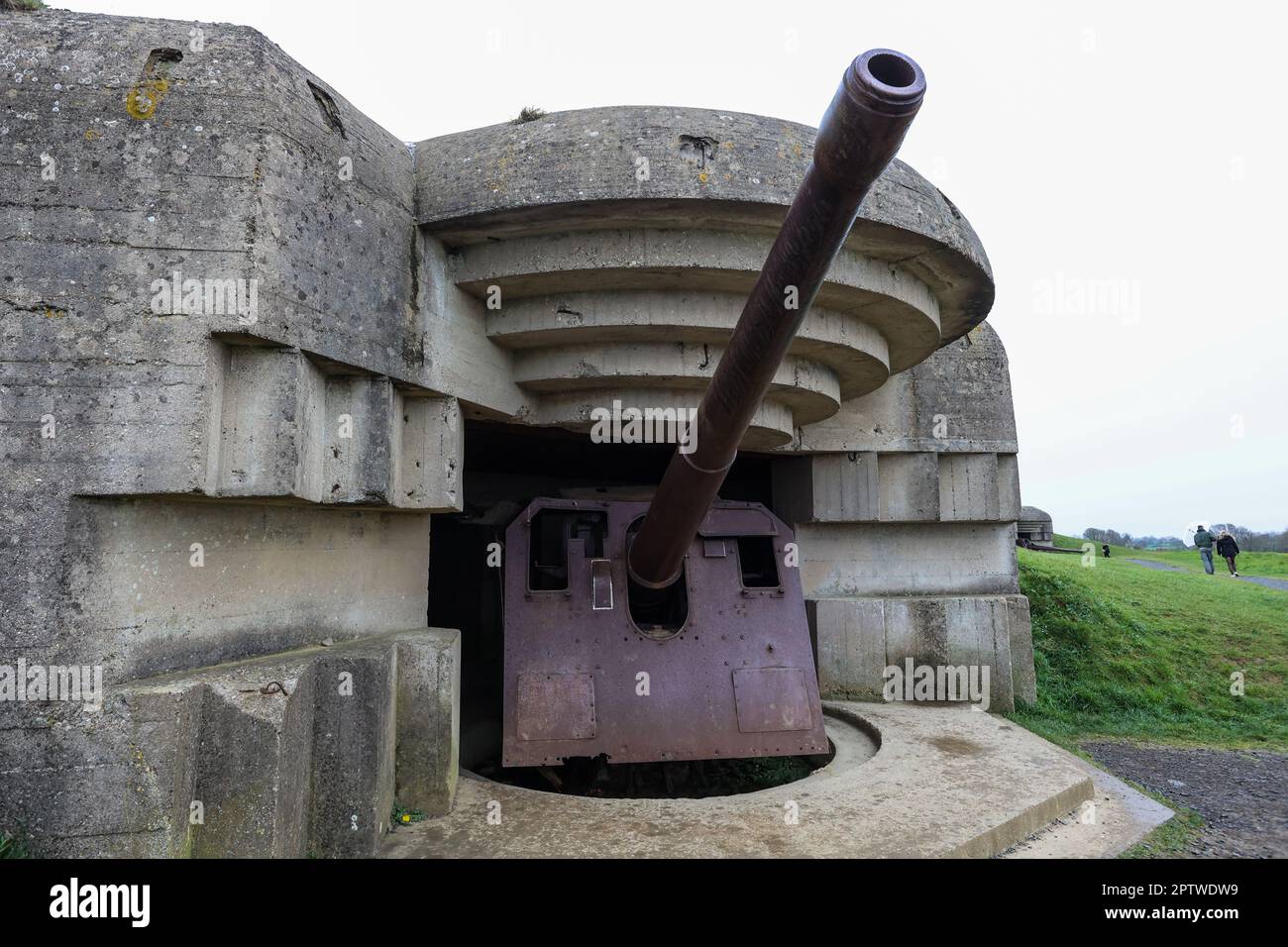 German,gun,gun emplacement,bunker,cannon,Atlantic Wall,defence,defences ...