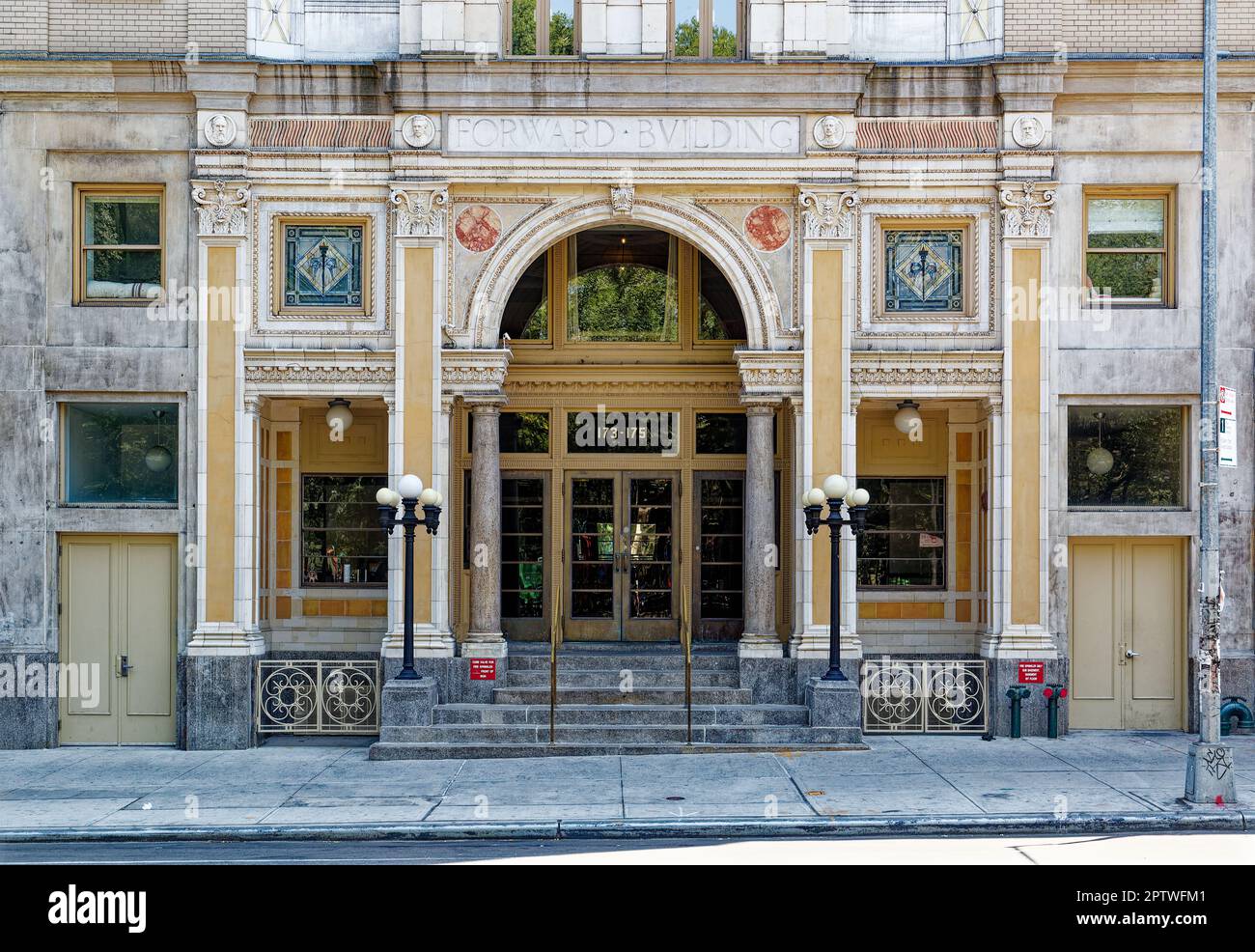 The Forward Building, for 60 years home of Socialist Labor newspaper ...