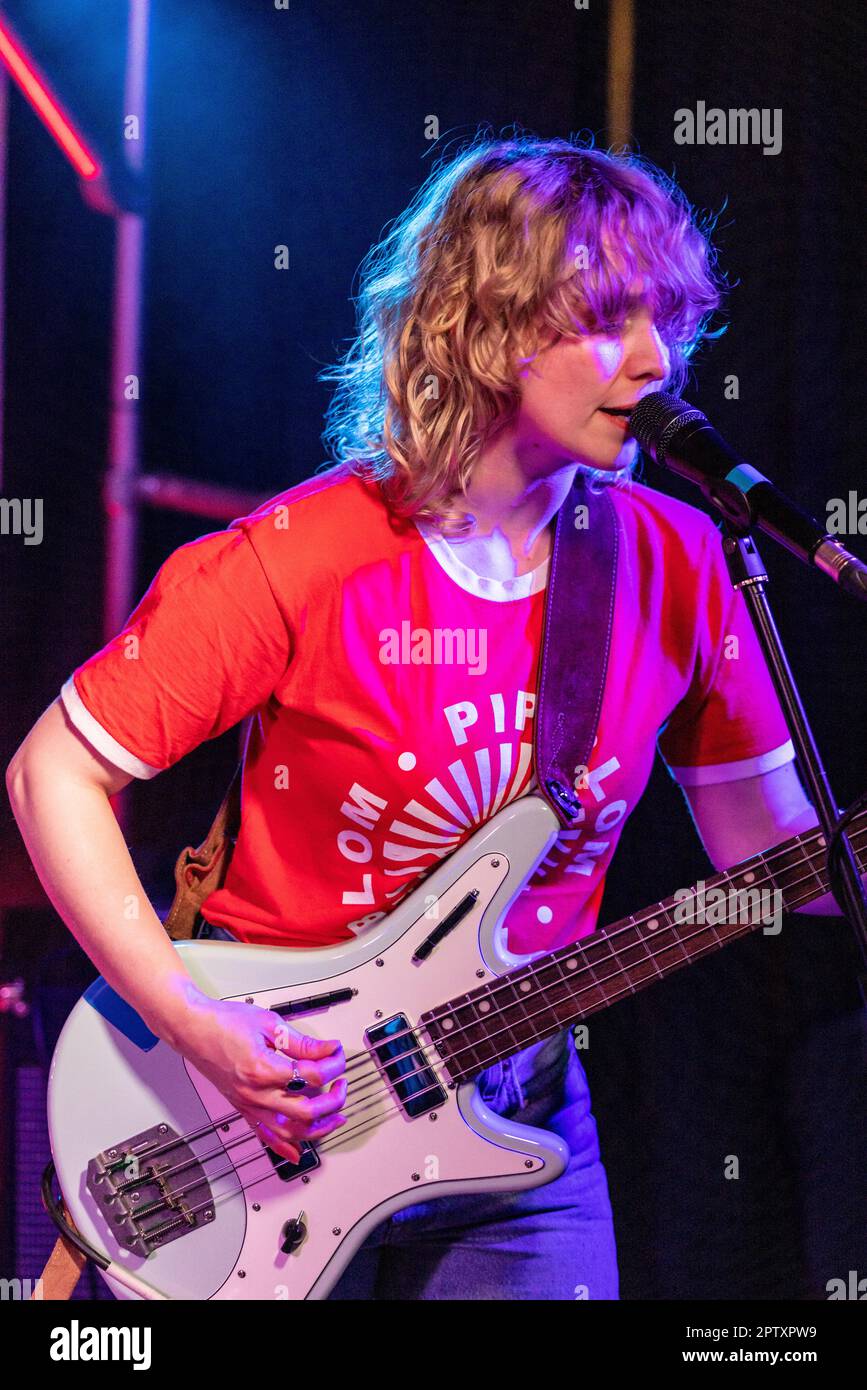 The Bug Club - Tilly Harris (bass/vocals) performing live at The ...