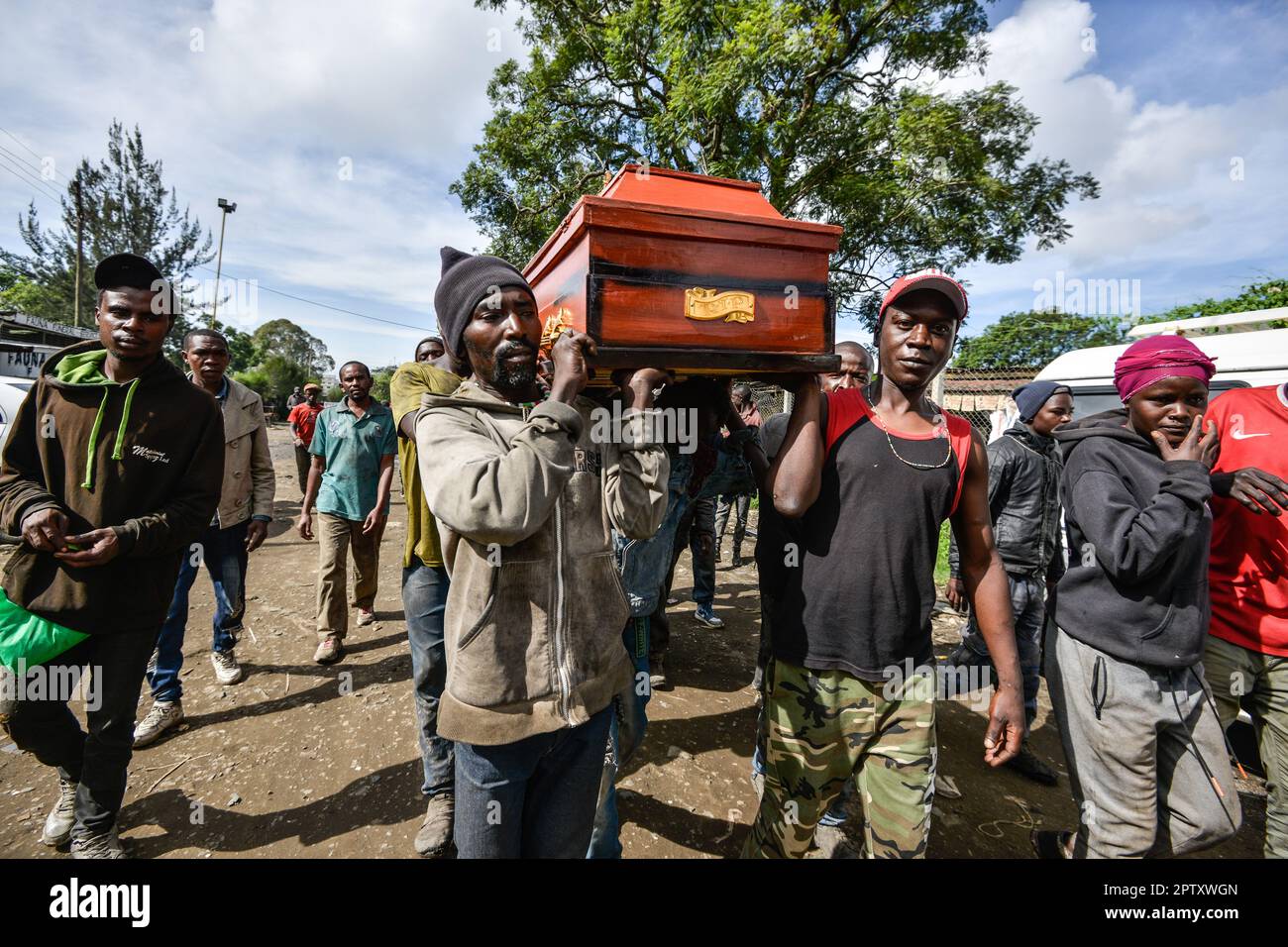 Nakuru, Kenya. 28th Apr, 2023. A group of waste pickers march with an ...