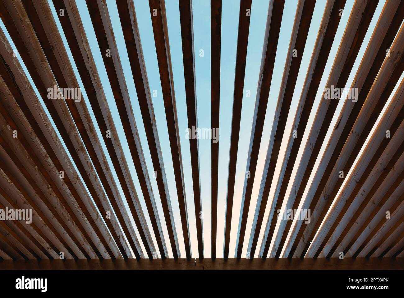 Timber shade structure hi-res stock photography and images - Alamy