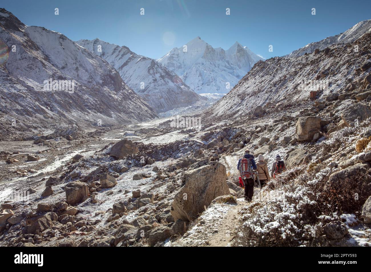 India, Uttarakhand, Gangotri. Himalaya. Pilgrimage site. Bhagirathi ...