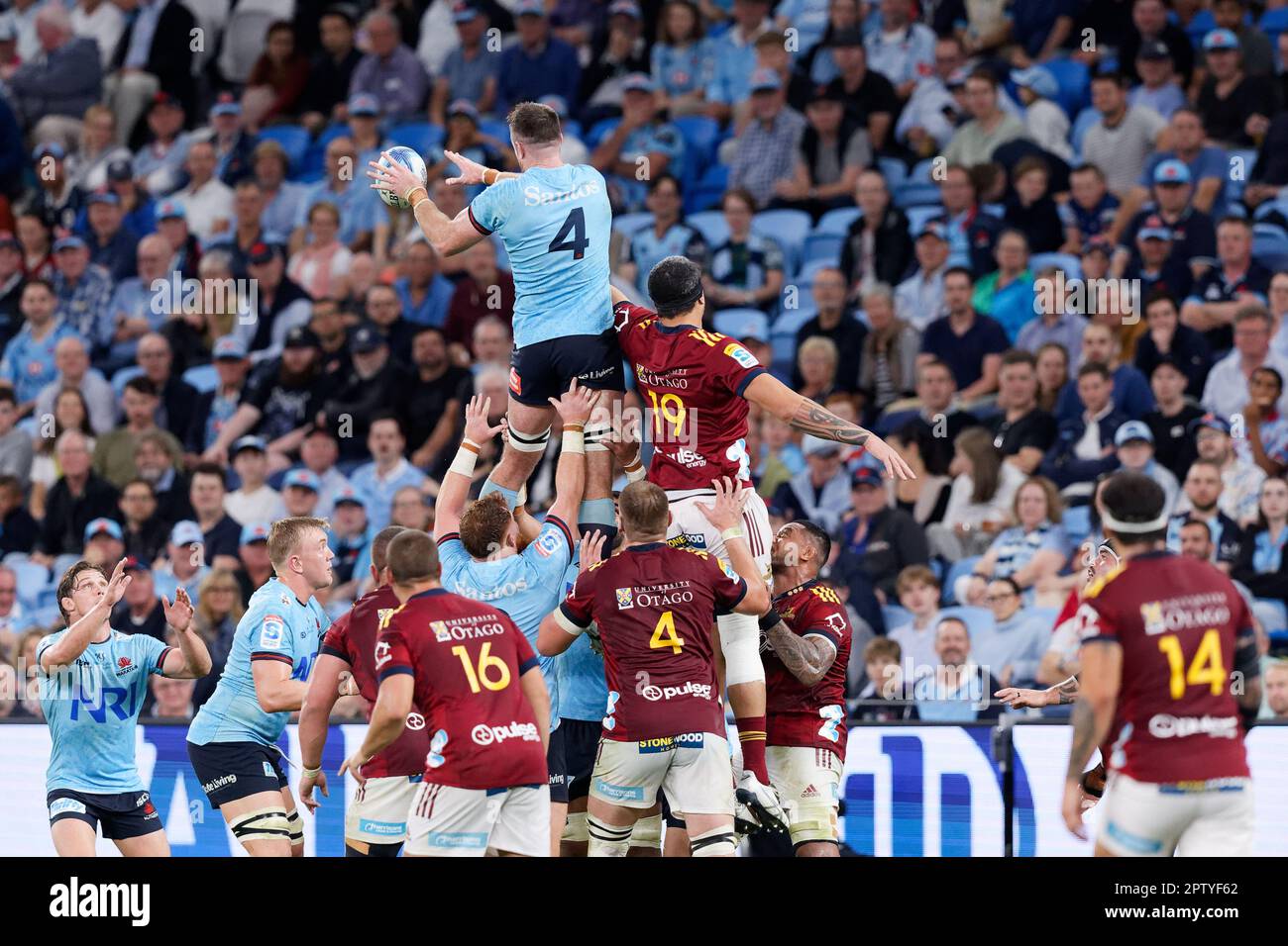 Sydney, Australia. 28th Apr, 2023. Jed Holloway of the Waratahs wins ...