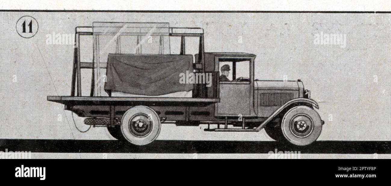 Transport de verres et de glaces, Unic, 1929 Stock Photo - Alamy