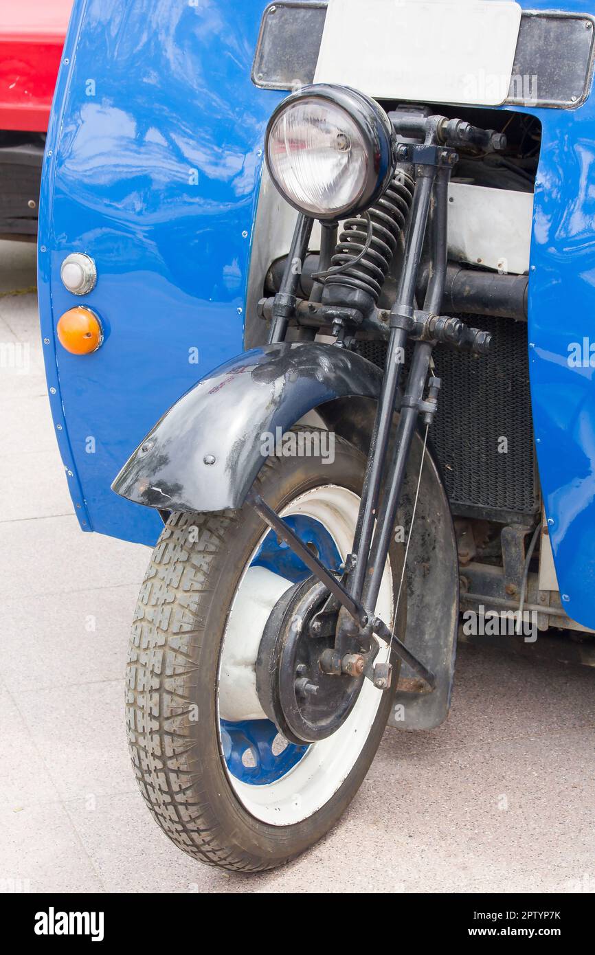 Aged collector cars hi-res stock photography and images - Alamy