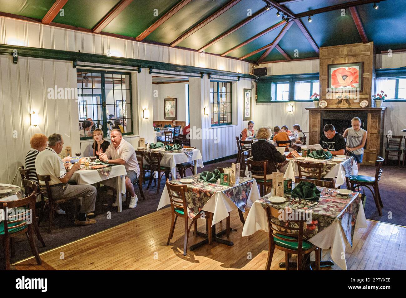 Dimmick inn hi-res stock photography and images - Alamy