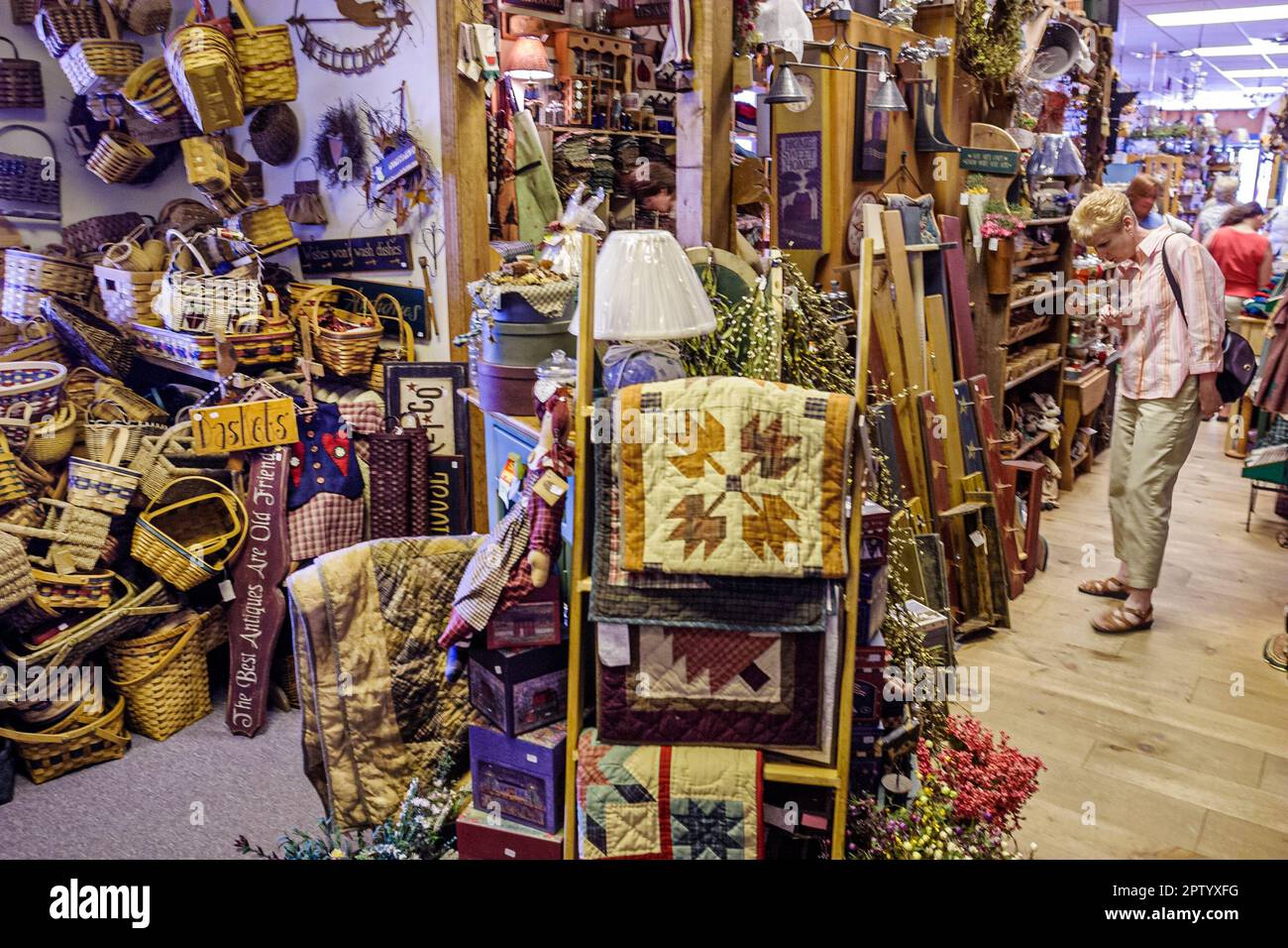 Pocono Mountains Poconos Pennsylvania Milford Broad Street,Hare Hollow ...