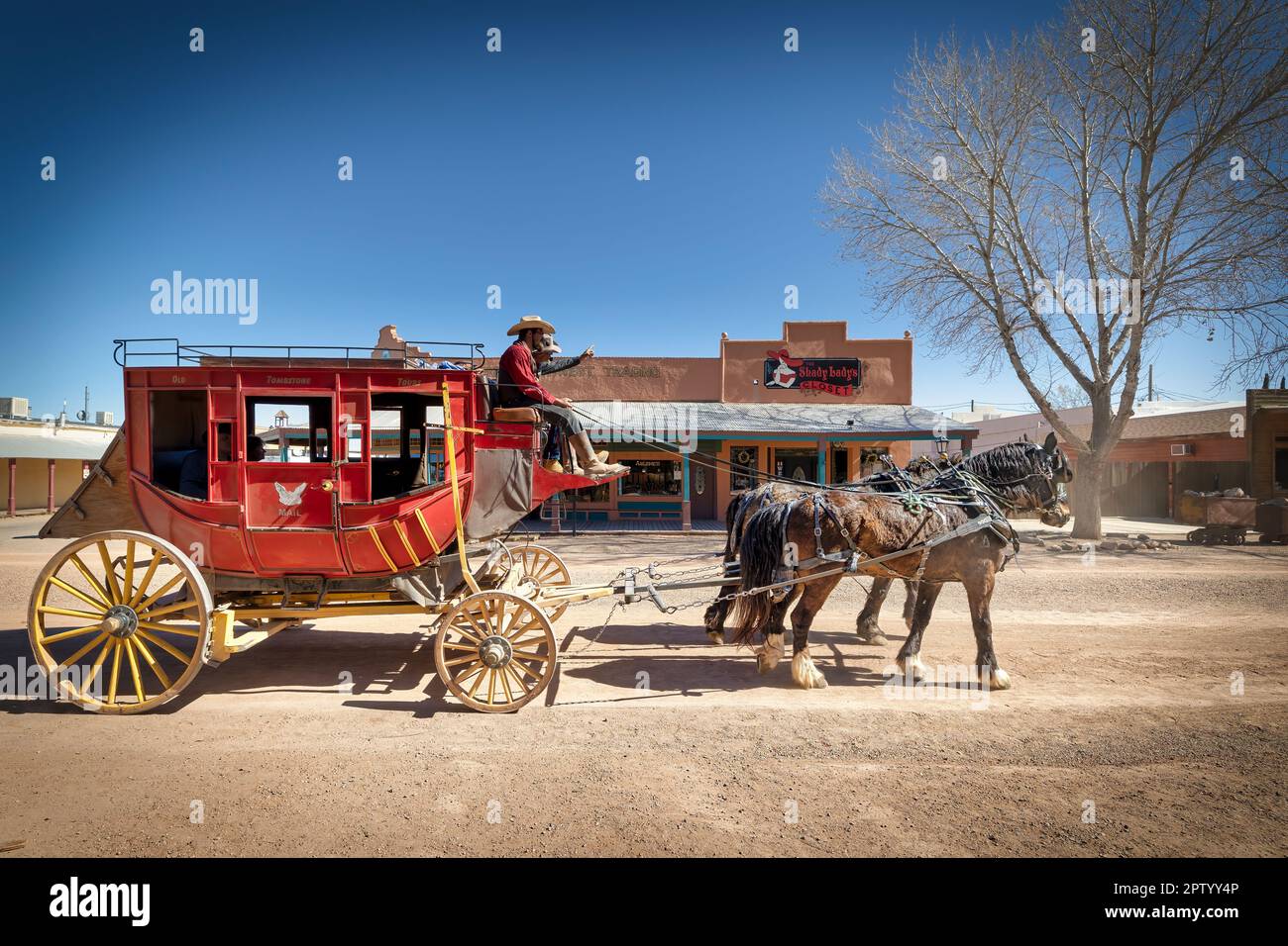 Wild west stagecoach hi-res stock photography and images - Alamy